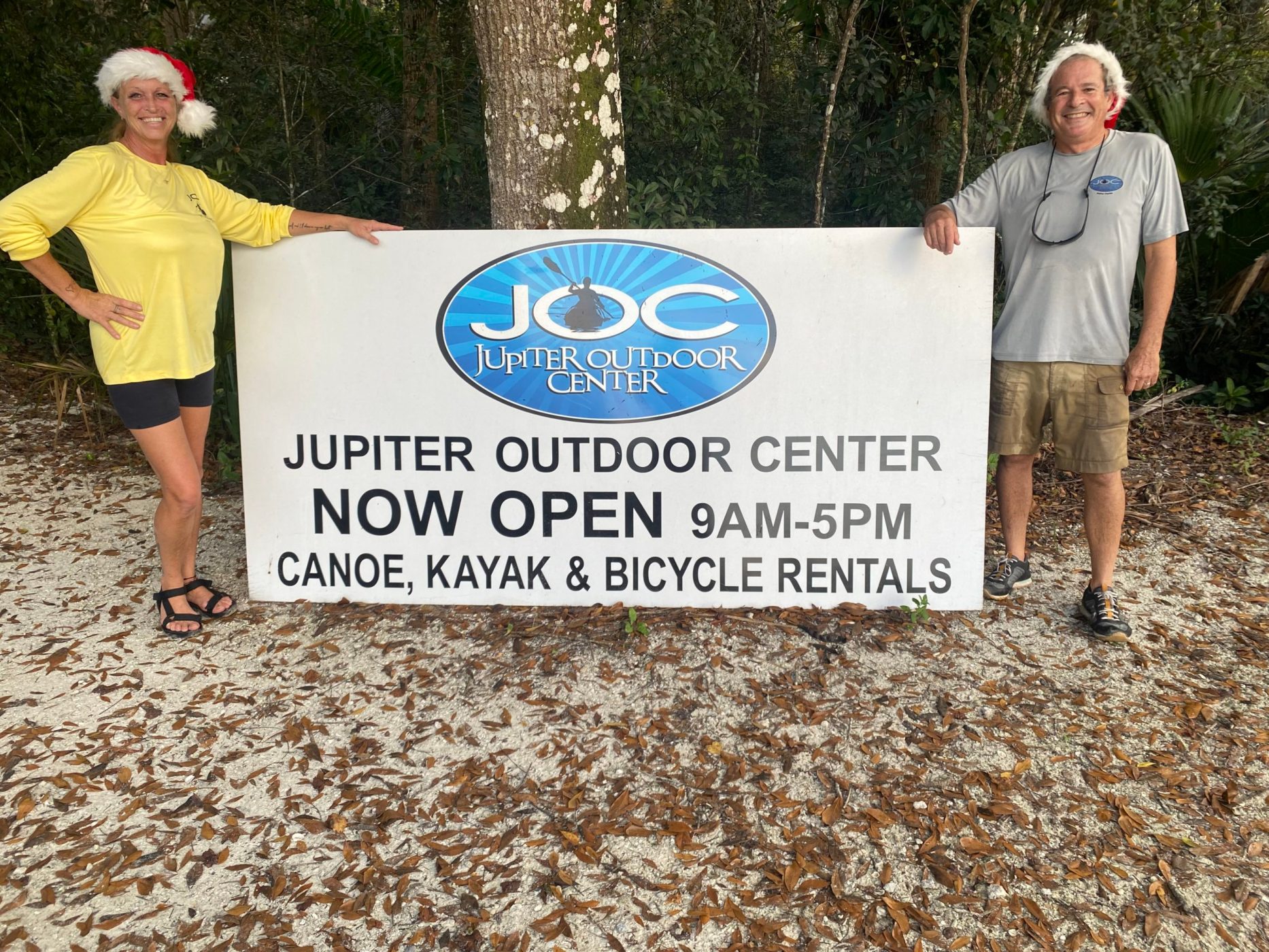 THINGS TO DO IN JUPITER - Best Outdoor Christmas Decorations